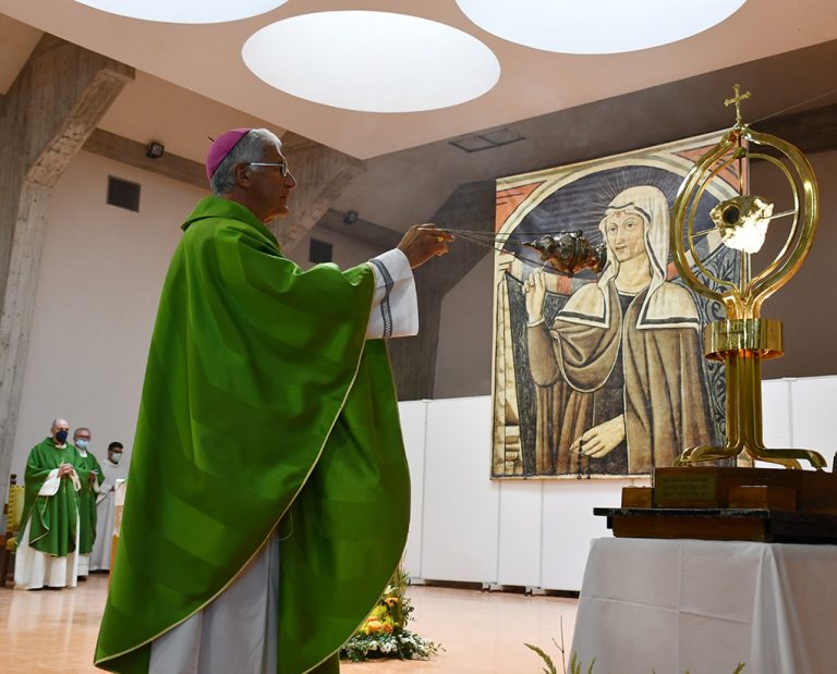 Lo Scoglio della preghiera | Opera Santa Rita | Roccaporena di Cascia